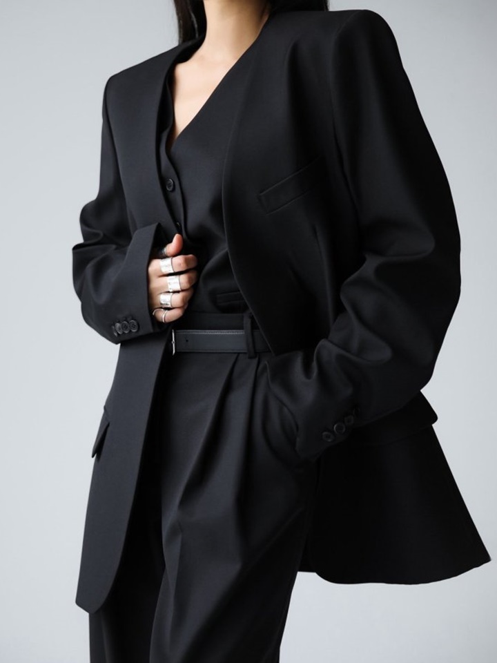 Sharkskin Fabric Collaless Oversized Set Up Blazer - KKAMI