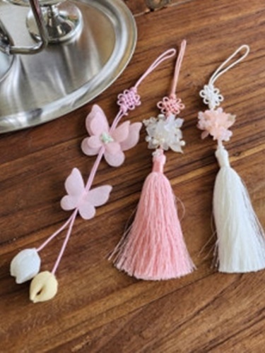 Hanbok Decoration - KKAMI